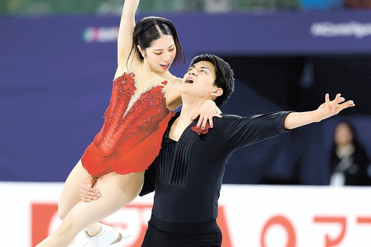 三浦、木原組2年ぶりV 四大陸フィギュア 女子SPは千葉2位、樋口7位 | 山陰中央新報デジタル